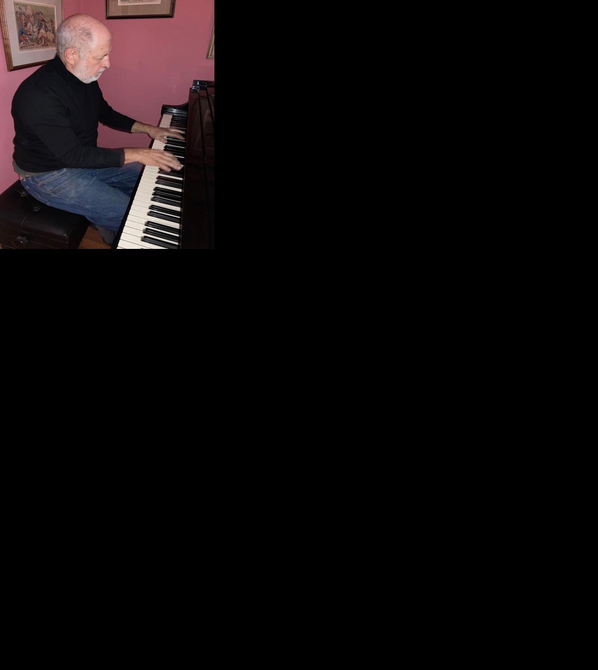 Former longtime TDN reporter and editor Andre Stepankowsky presents digital holiday piano recital