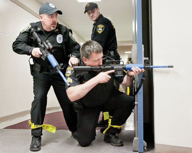 Police officers, rescue workers participate in live shooter training