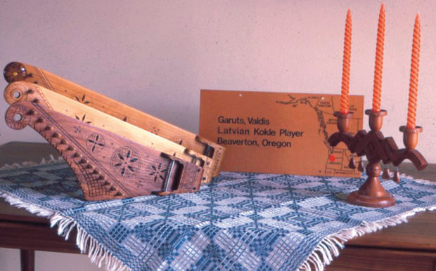 Latvia native will play kokle at Toledo Tea Time