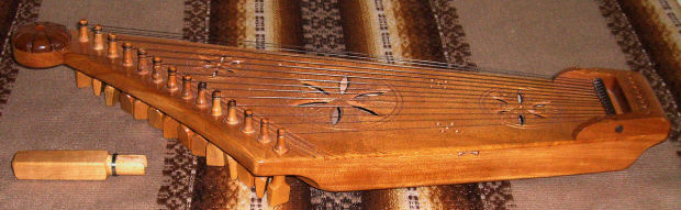 Latvia native will play kokle at Toledo Tea Time