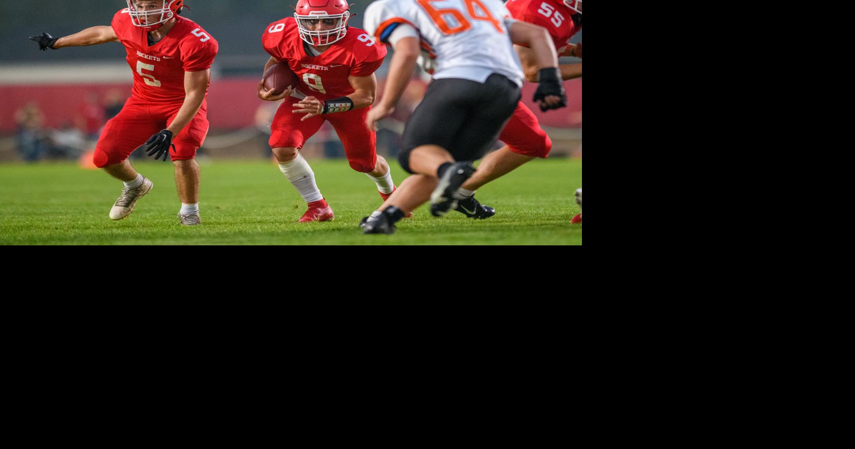 High School Football: Ibsen’s arm and legs lead Castle Rock over Kalama