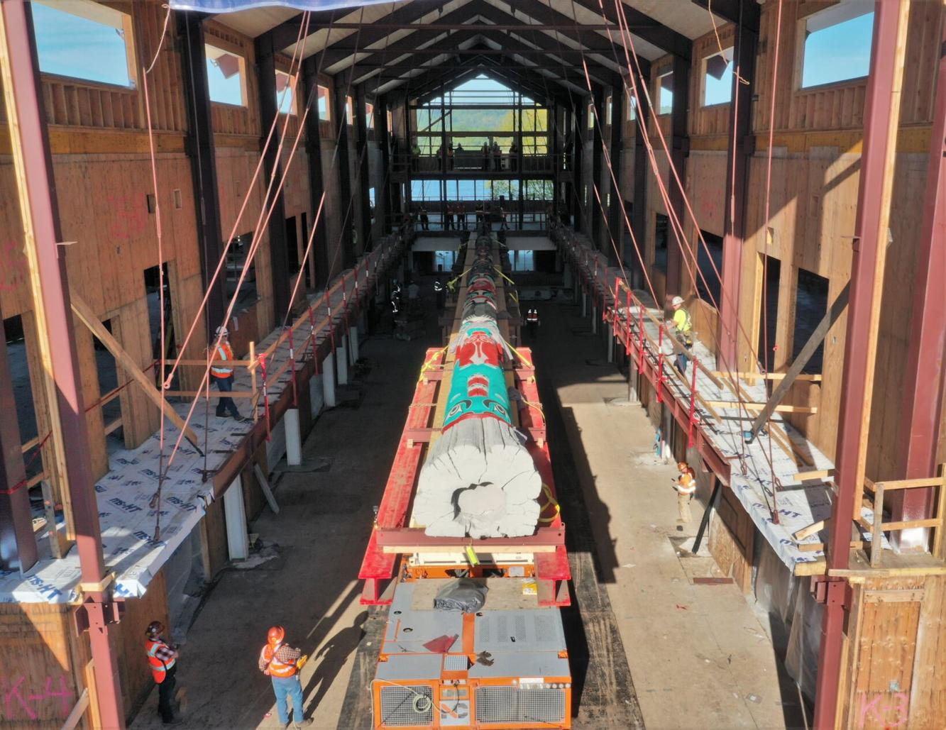 Restored Lelooska totem pole moves into new Kalama home