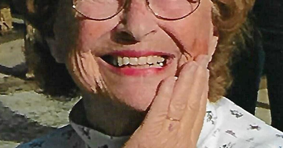 Ramona Joyce (Monie) Lowe