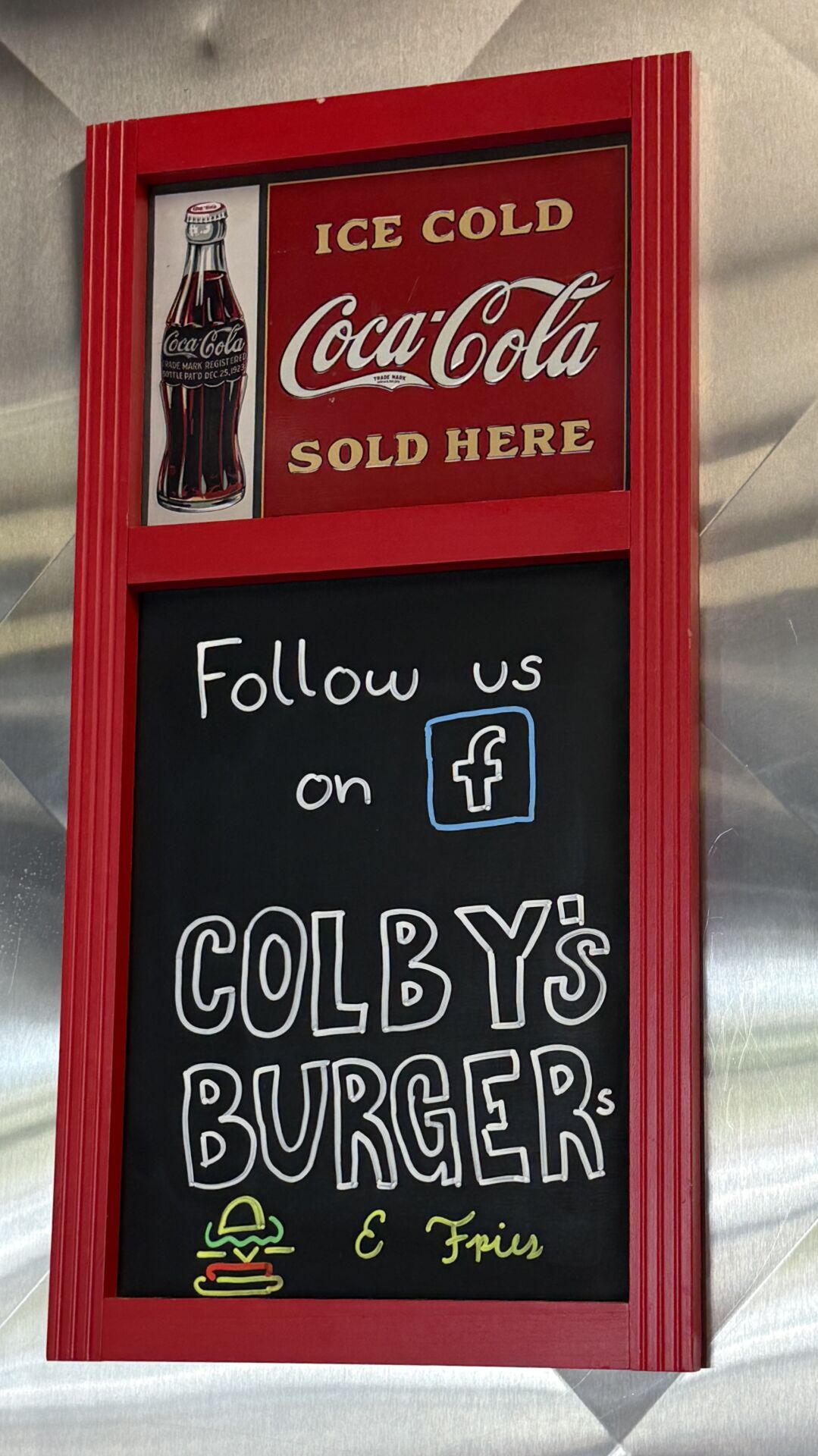 New burger shop to open Friday in Kelso mall