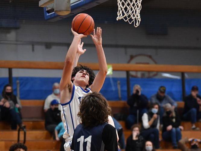 2B/1A Boys Basketball: Toutle Lake ends year on a winning note