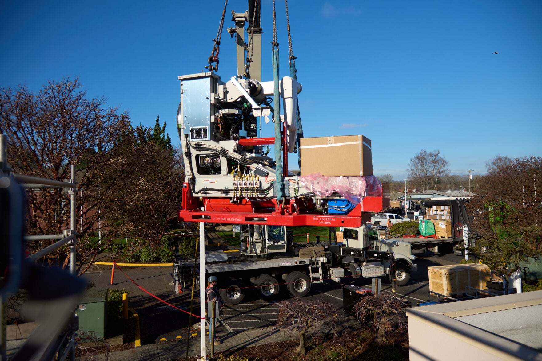 PHOTOS: PeaceHealth St. John installs new cancer-fighting technology