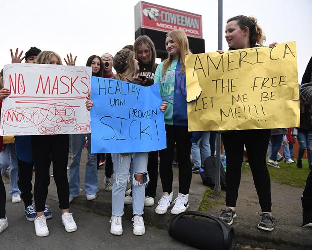 Washington to lift outdoor mask mandate Feb. 18, as mask protests ...