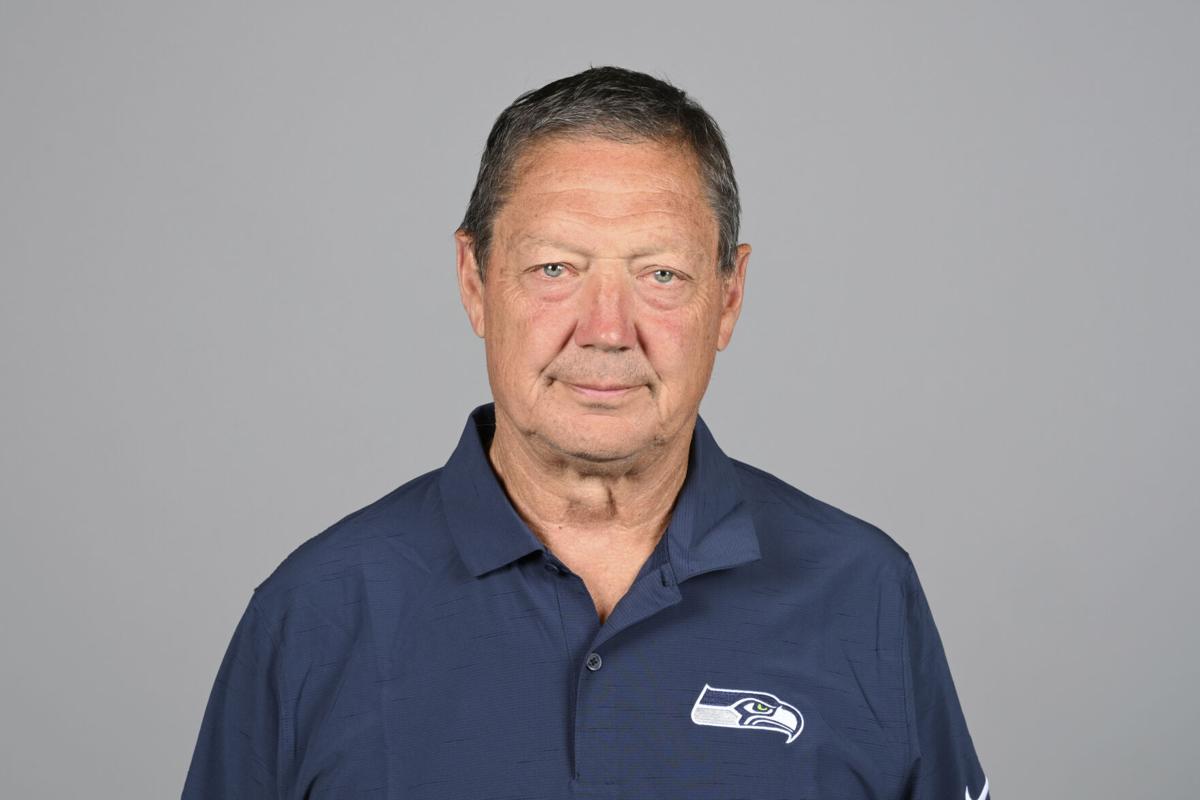 Seahawks’ Rick Dennison to join Klint Kubiak’s Raiders coaching staff ...
