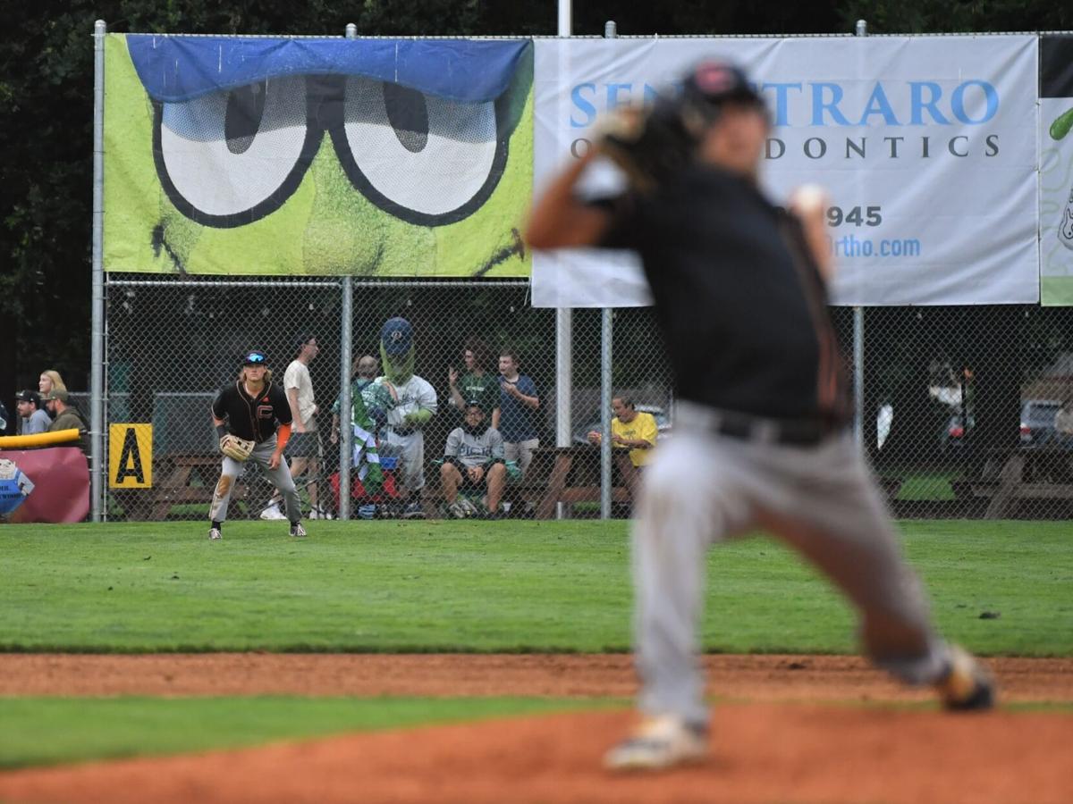 West Coast League: Cowlitz Black Bears score late to edge Pickles in ...
