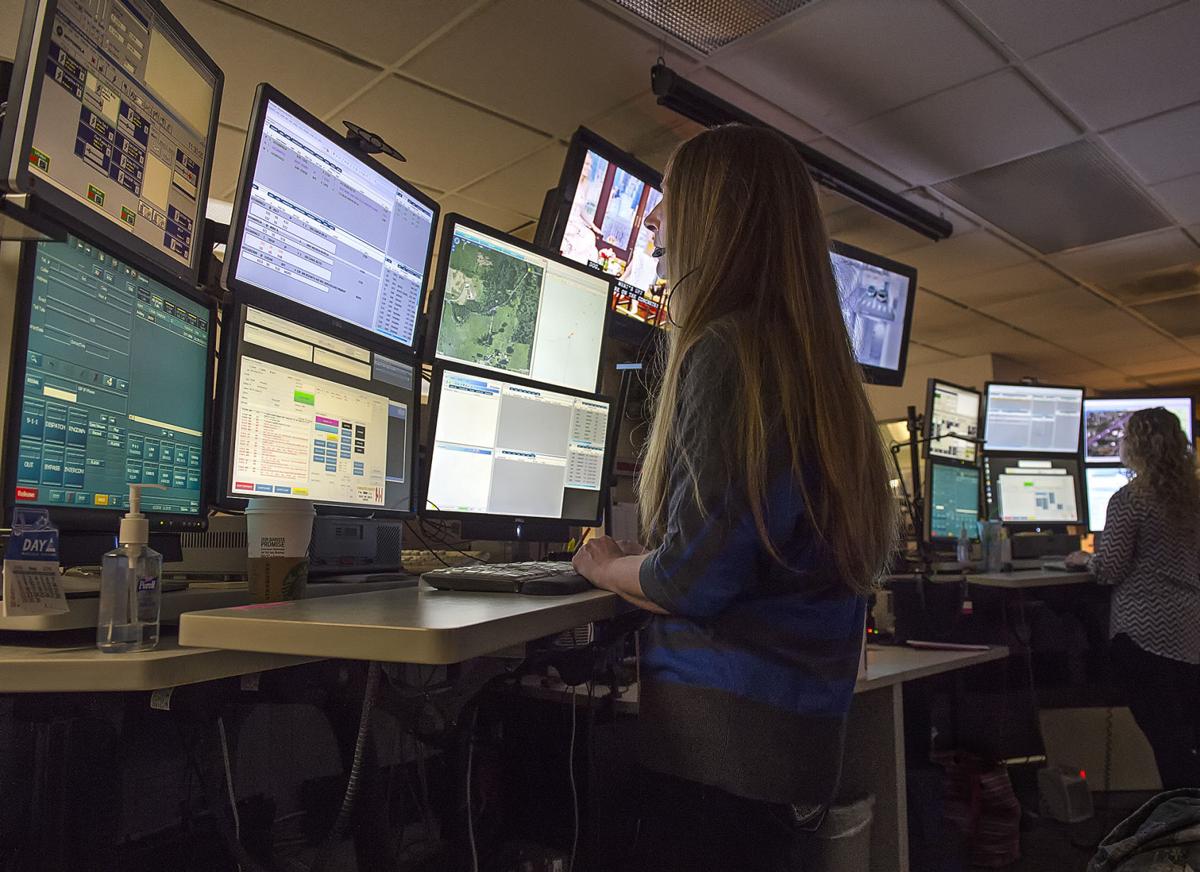 County's new 911 dispatch system to accept texts, photos, videos