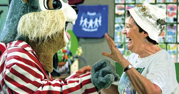 News Photo: Cutting a rug with McNutt