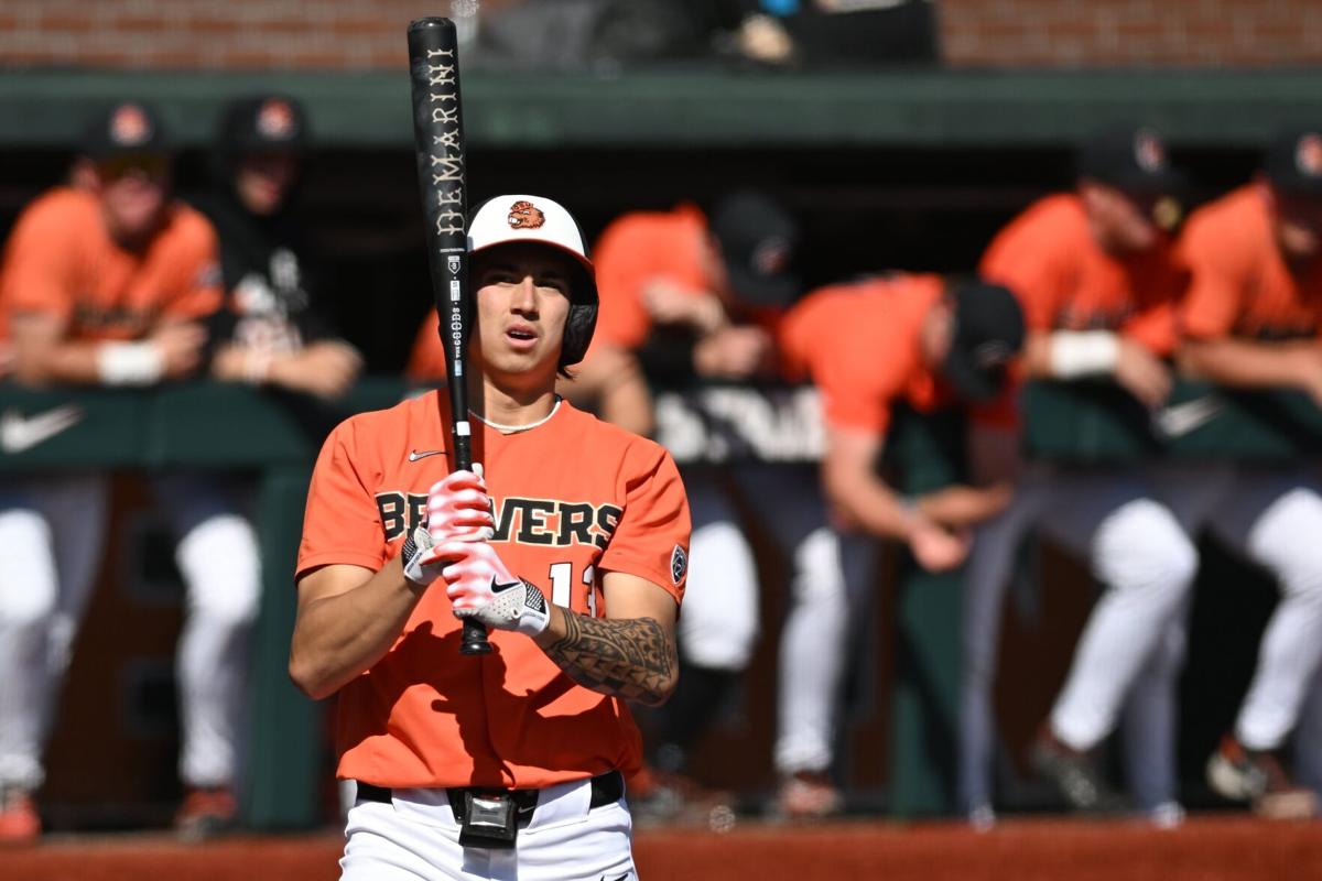 Oregon State baseball player earns a(nother) national player of week award