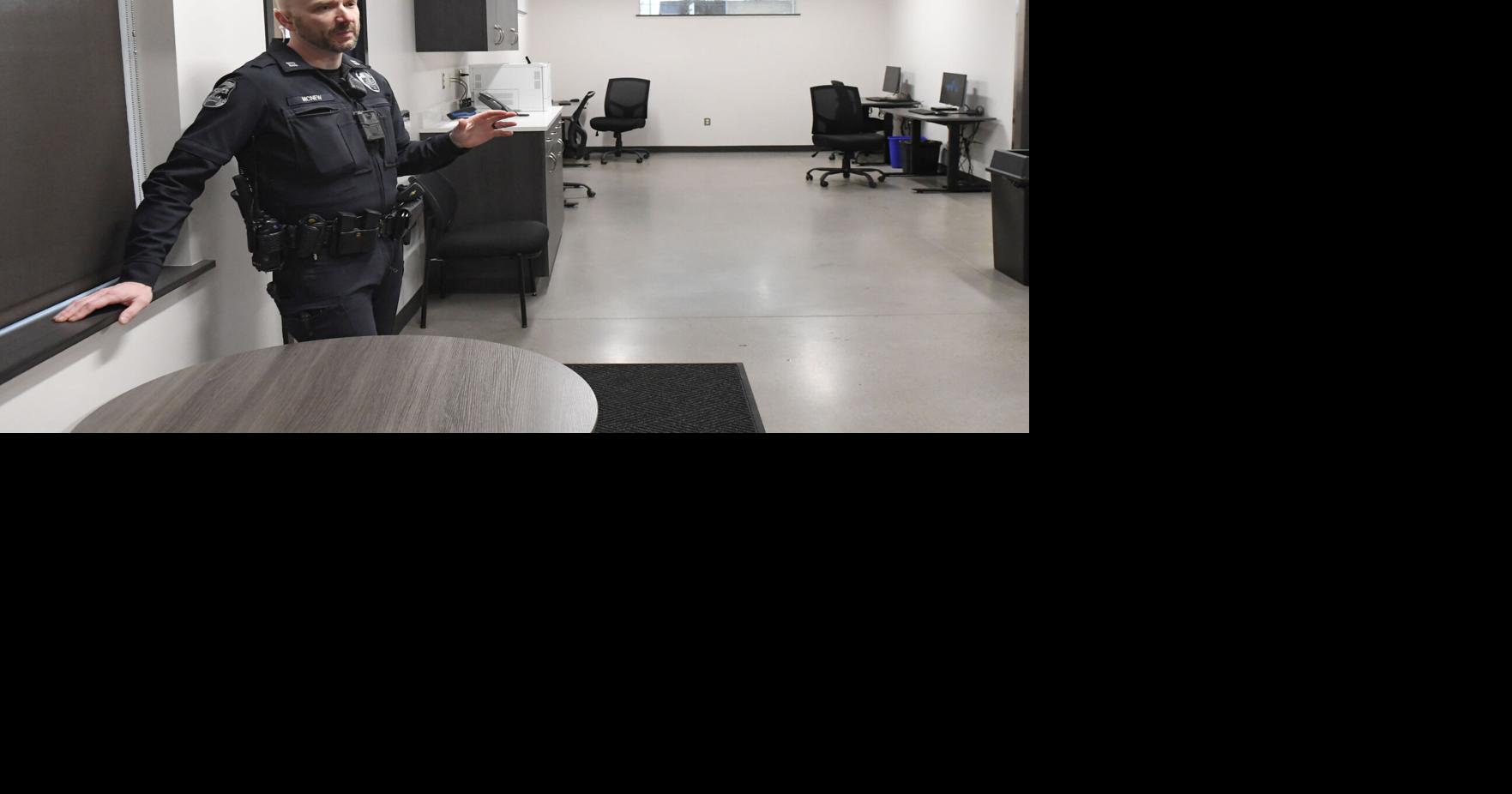 Longview police station returns to Highlands