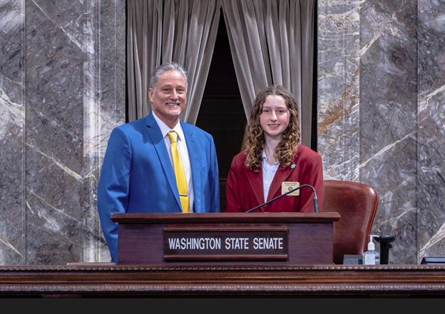 Cowlitz County students visit Olympia to serve as state Senate pages