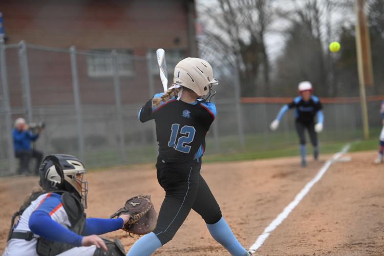 2A Prep Softball: Mark Morris falls at Ridgefield