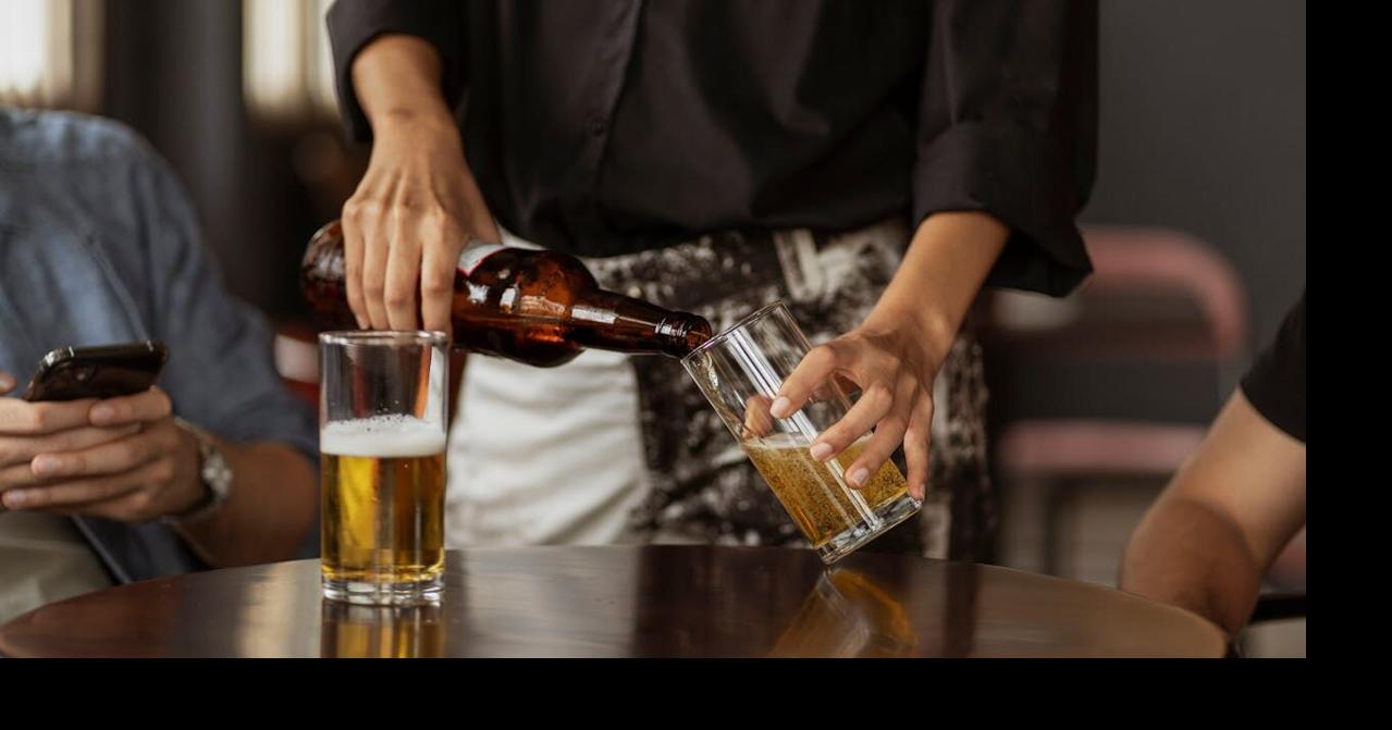 How is a dip in alcohol sales affecting WA business?