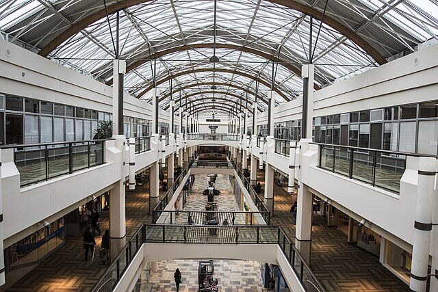 Former Sears at Lloyd Center for sale amid bankruptcy proceedings