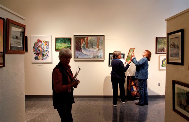 Annual Columbian Artists show to feature Nancy Knowles