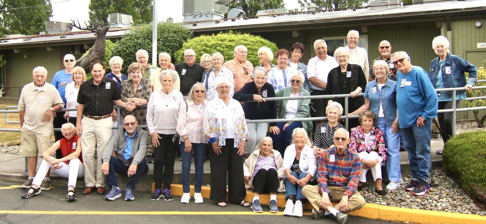 Kelso High School graduates donate benches for 65th reunion