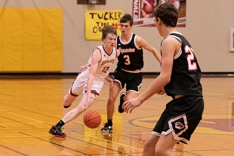 1B/2B High School Boys Basketball Roundup: Lindstrom Bros. combine for ...