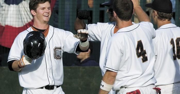 WCL Notebook: A look at league's top hitters