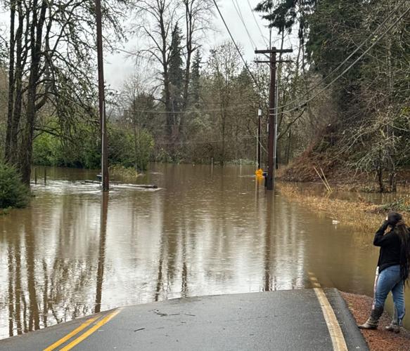Cowlitz County flood advisory issued through Tuesday evening