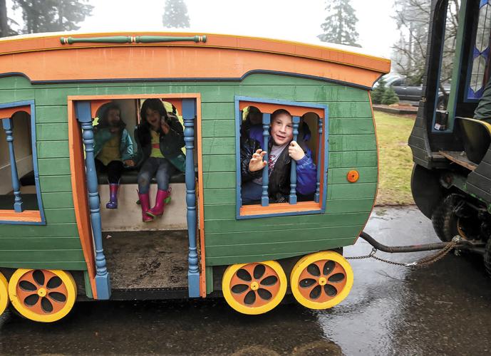 Vintage train thrills young visitors at Longview tree farm