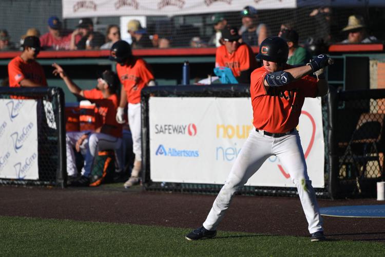 Meet a Cowlitz Black Bear: Ian Riley doesn't want to go gome