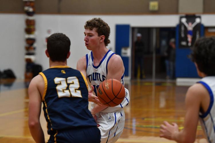2B High School Boys Basketball: Toutle Lake rolls past Forks in ...