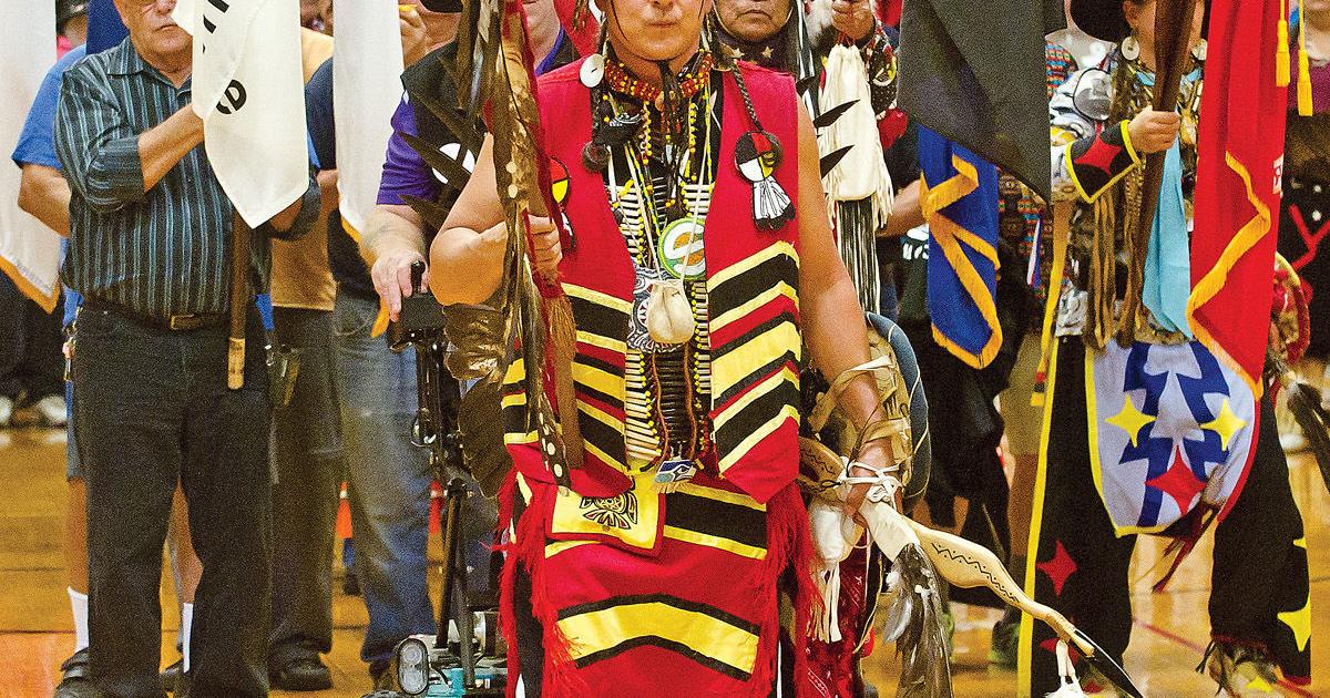 News Photos: Cowlitz Indian Tribe Pow Wow