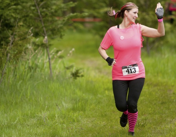 Hundreds race in Ash Kicker, raise thousands for United Way