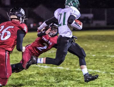 Preps+ Football: Lewis and Clark 3A League