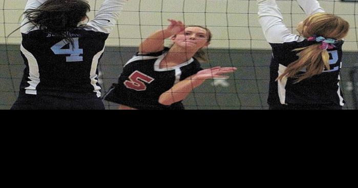 Jills punch district ticket with win over Hawks