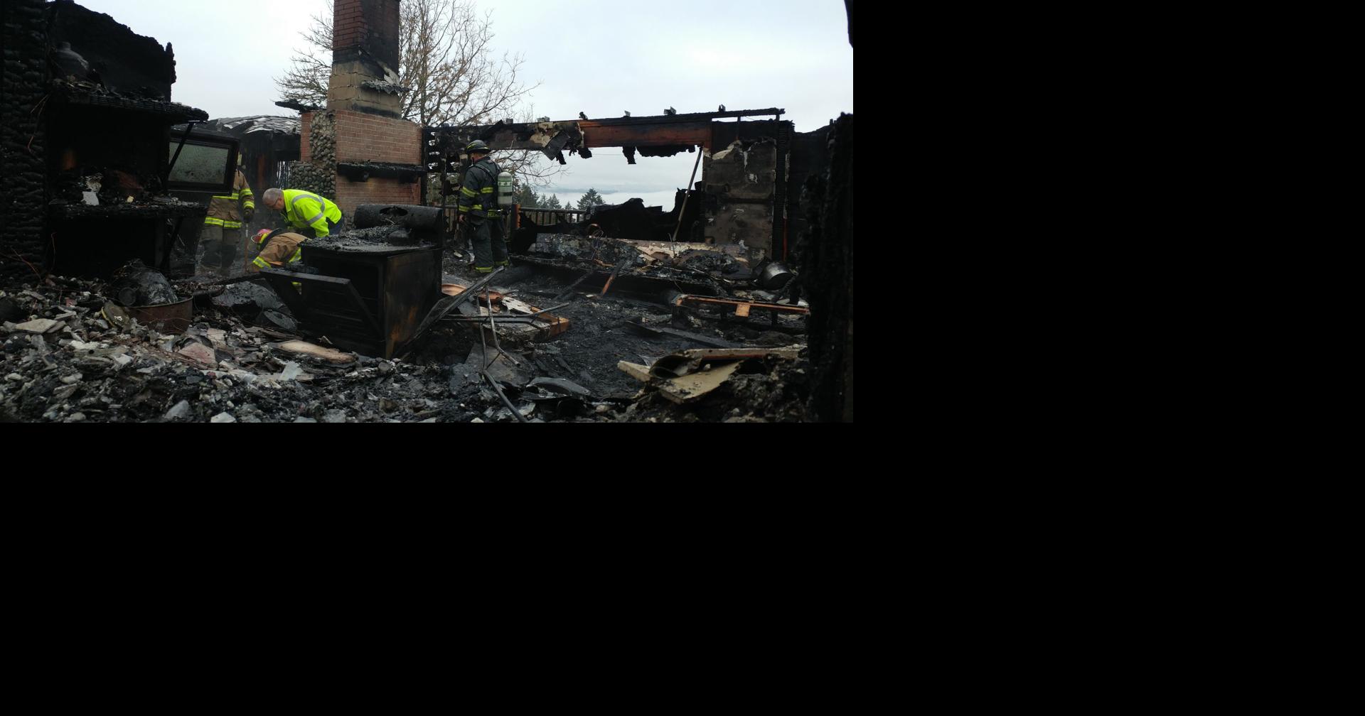 Christmas Day fire displaces Kalama family