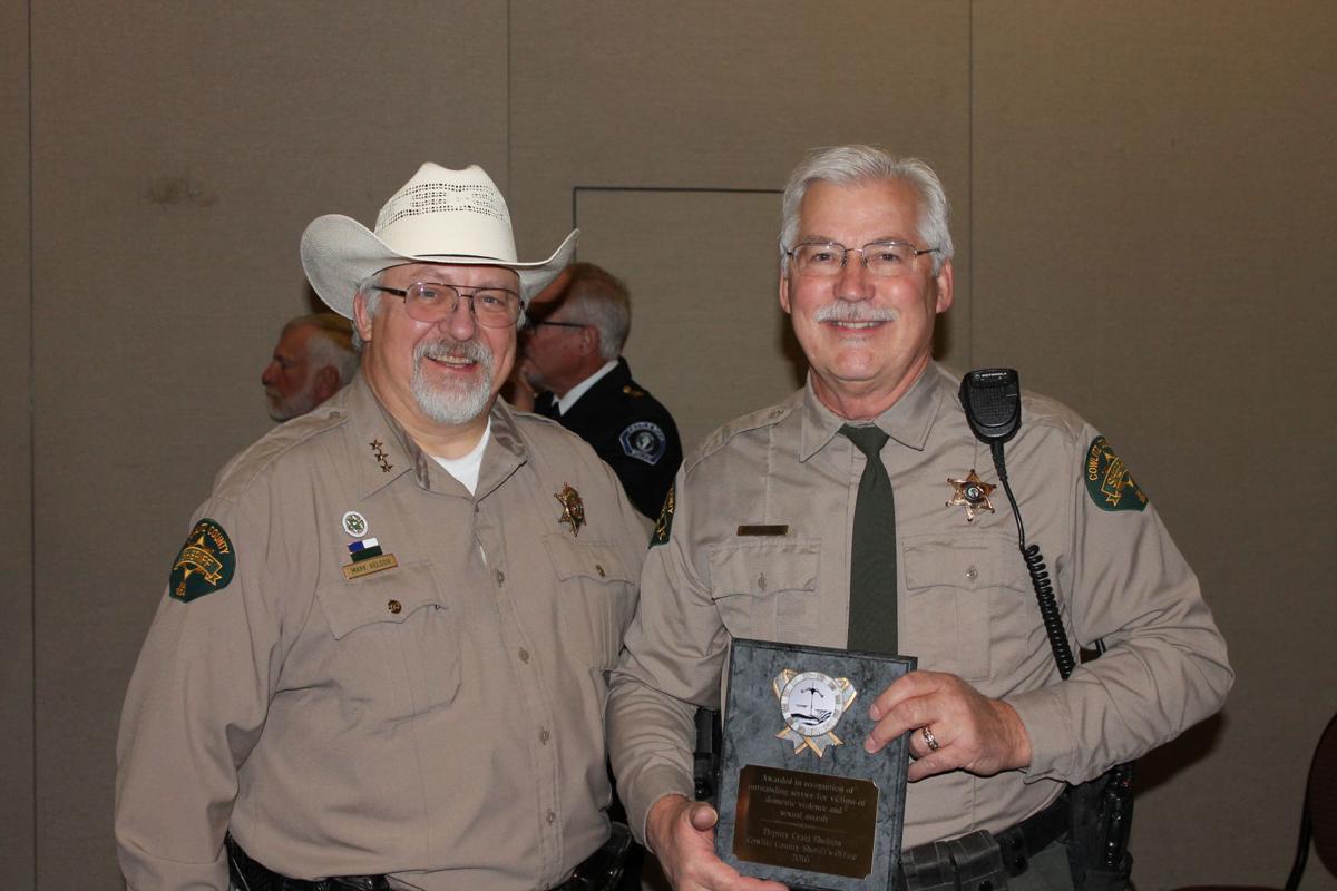 Cowlitz County sheriff's deputy Craig Shelton recognized