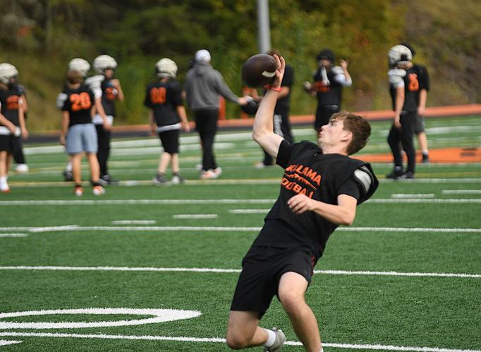 Sigfridson steps into QB role for Chinooks