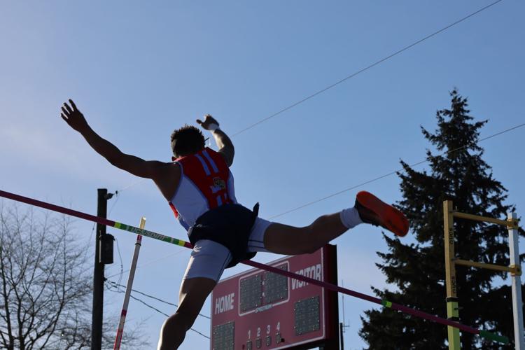 2A High School Track and Field: R.A. Long, Mark Morris athletes use ...