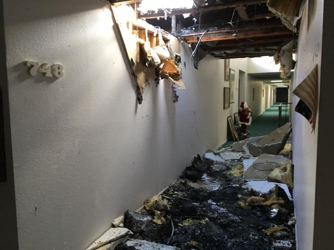 Early-morning Longview condo fire damages cars, residences