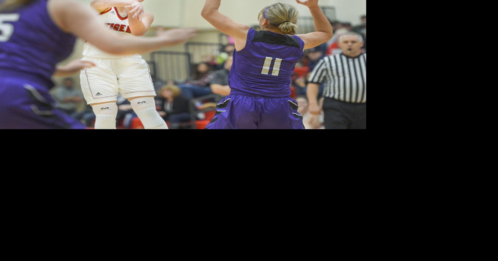 State Basketball Preview: Blodgett siblings lead Tiger culture shift