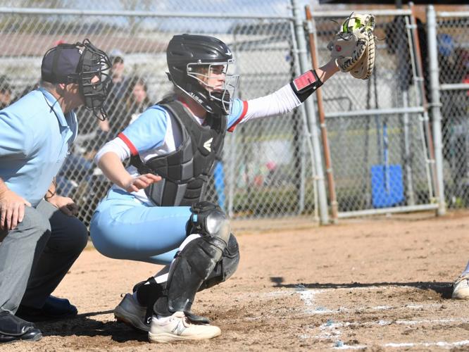 Diamond Spotlight: Emily Foytack's sweet swing charges Mark Morris offense