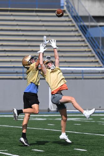 3A High School Football Preview: Broad shoulders of Payton Stewart to ...