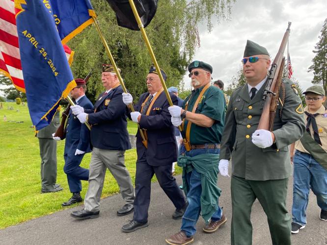 Cowlitz County honors fallen soldiers during Memorial Day gatherings in ...