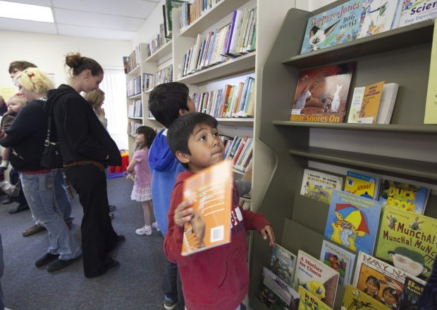 Highlands Community Center opens the doors on new library