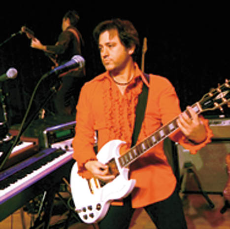 Los Angeles group AM/FM opens lake concert series with classic rock hits