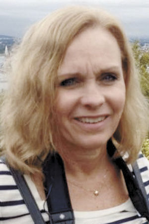 Rhonda (Holmes) Delaney