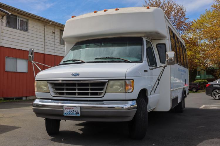 Couple aims to create mobile showers for Longview-Kelso