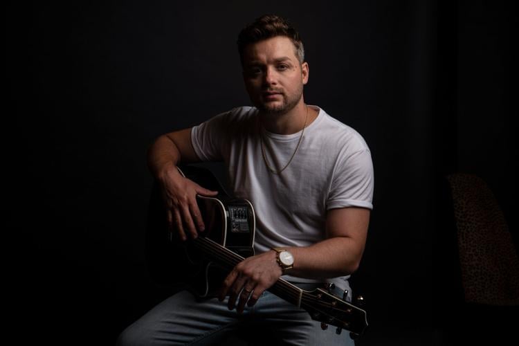 Country music singer, Kelso alum to perform Saturday at Schroeder Field