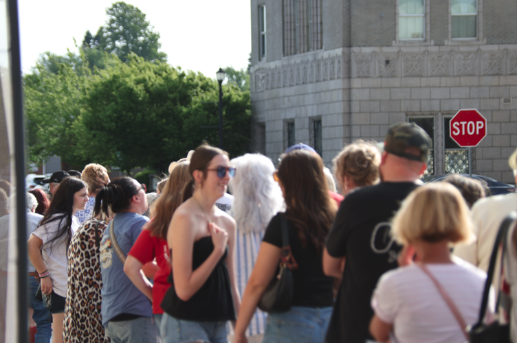 Longview concert raises $35K for Nippon victims