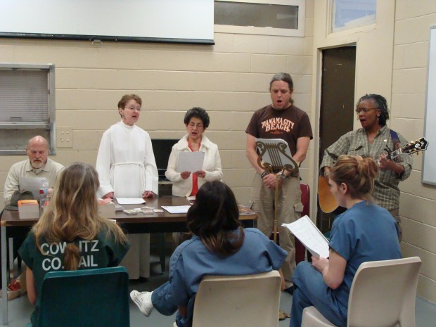 Jail church services help inmates cope