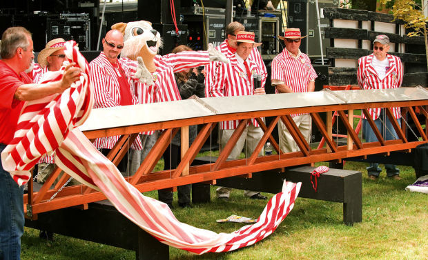 Longview's fourth squirrel bridge to be installed June 21